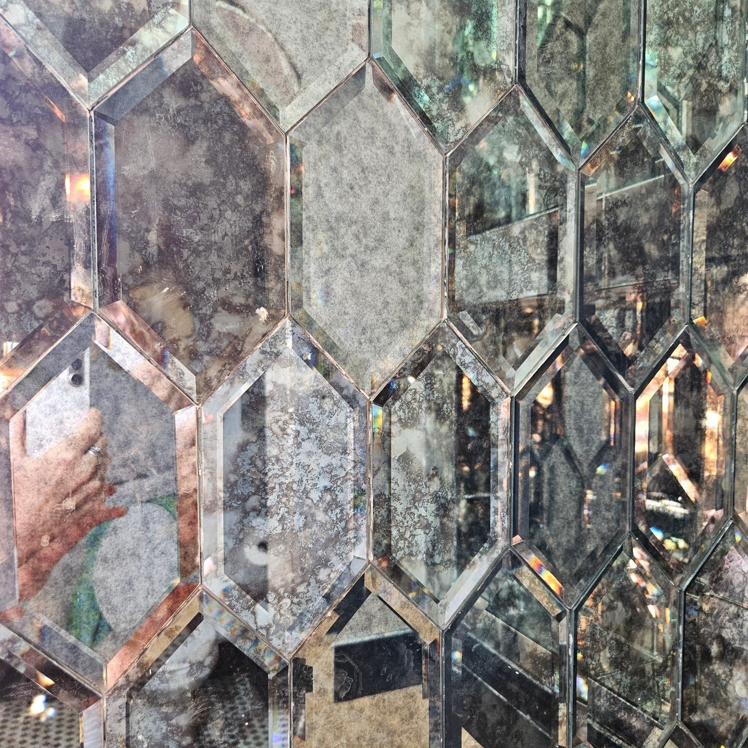 Distressed Antique Mirror Glass Tile in Beveled Picket (Stretched Hexagon)